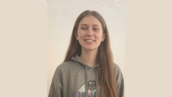 Ruskin, FL, Volleyball Player Madelyn Briggs, 16, Passes Away, Leaving ...